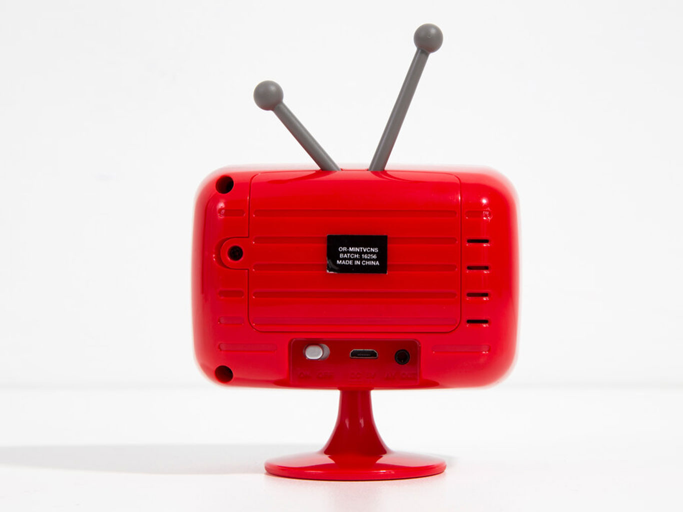 Retro Mini TV Console - I Love That Gadget